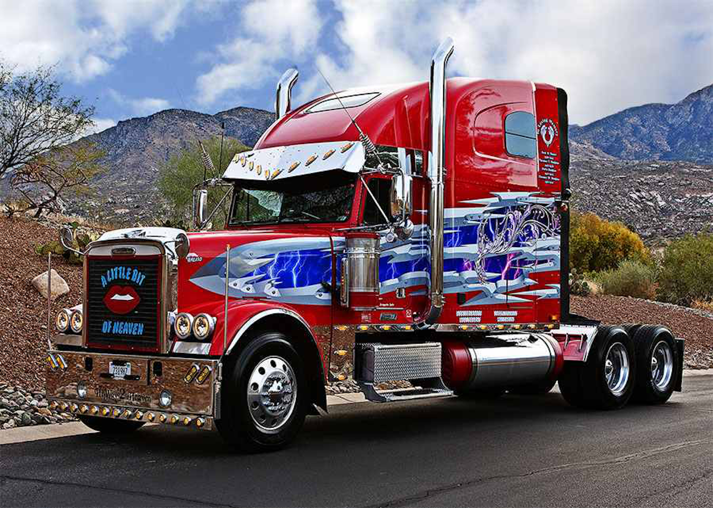 Star power: 2005 Freightliner Classic XL | Overdrive