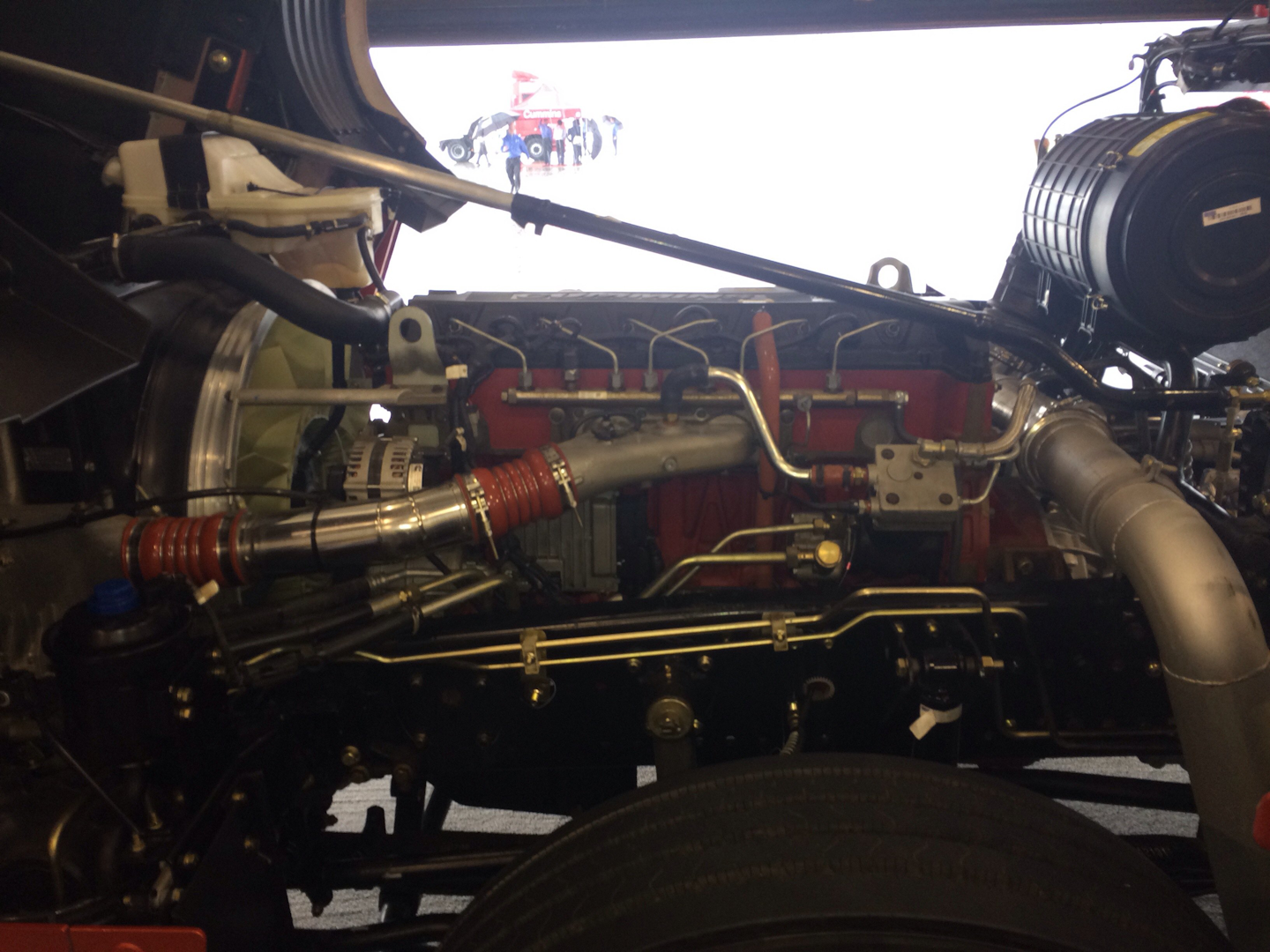 Cummins unveils new truck, engine for Chinese market | Overdrive