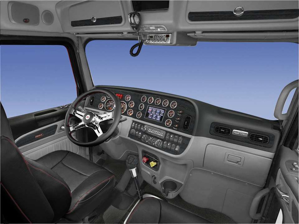 pete 389 interior