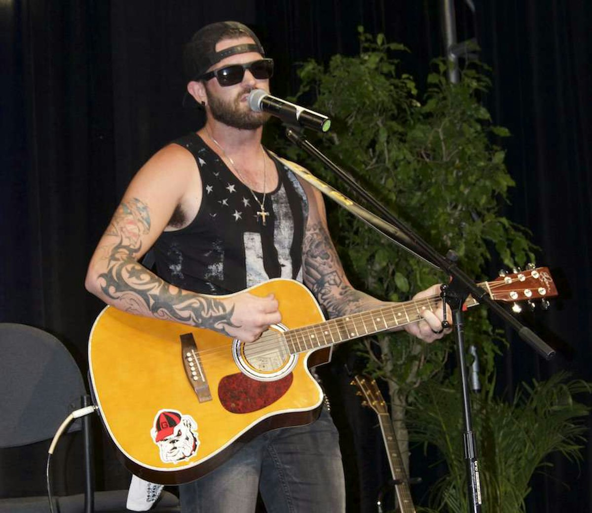 California trucker Nate Moran wins Overdrive-Red Eye Radio’s Trucker ...