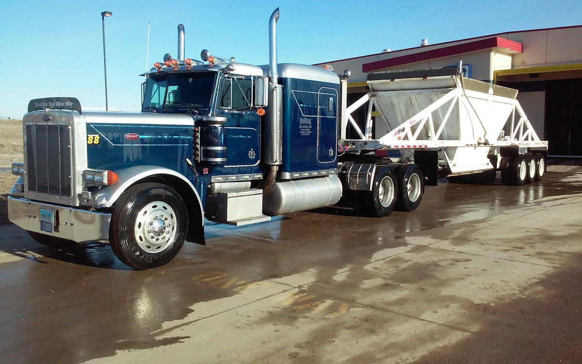 Jim McCool’s 1988 Peterbilt 379 | Overdrive