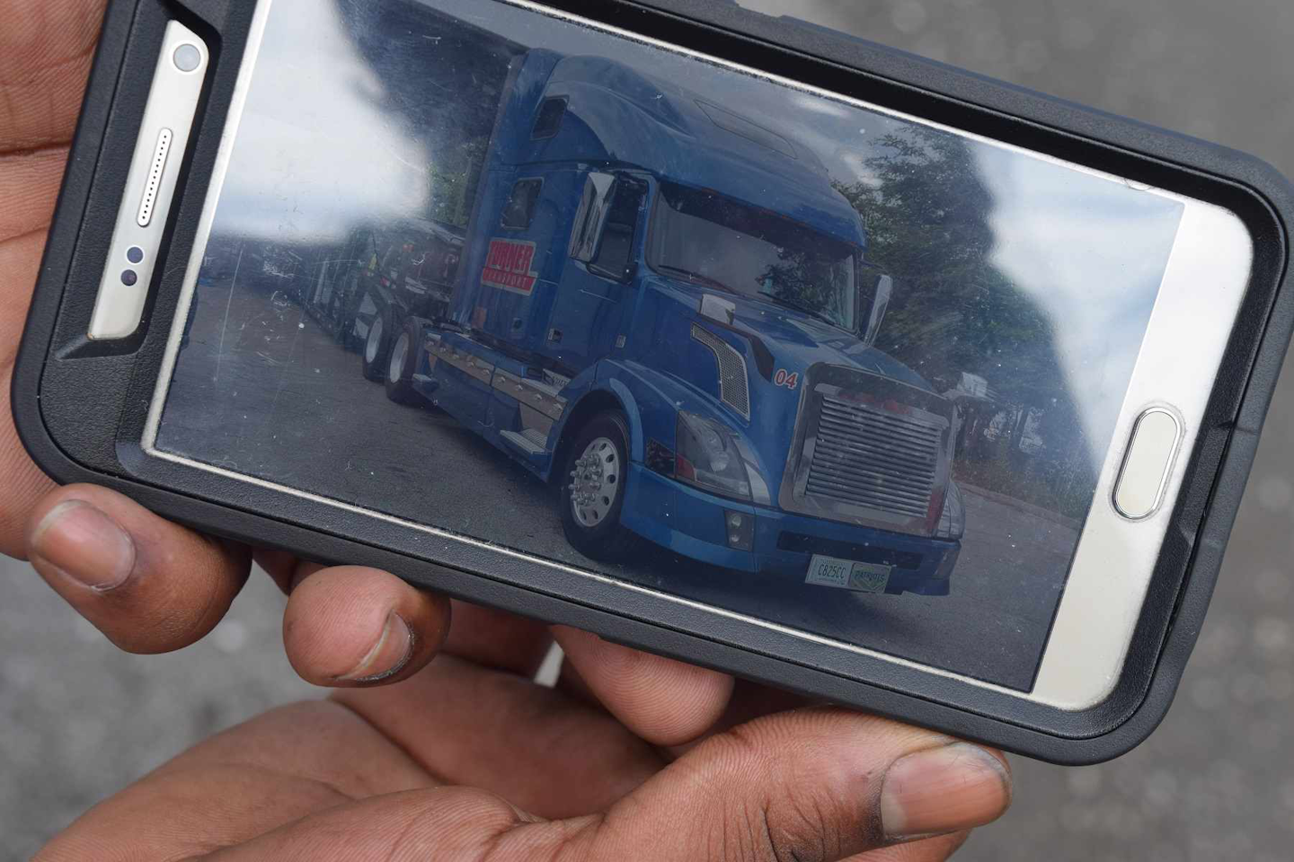 Keeping the small fleet ‘family’ happy: Pay, equipment, home time ...