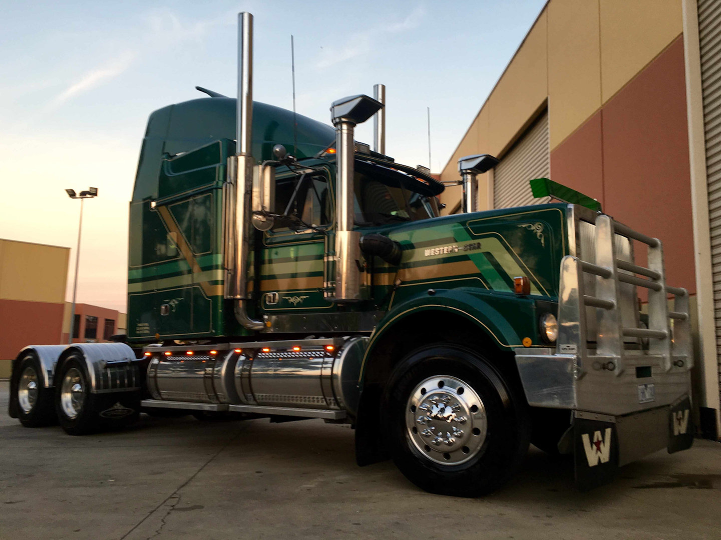 Australian hauler’s ’96 Western Star 4964 | Overdrive