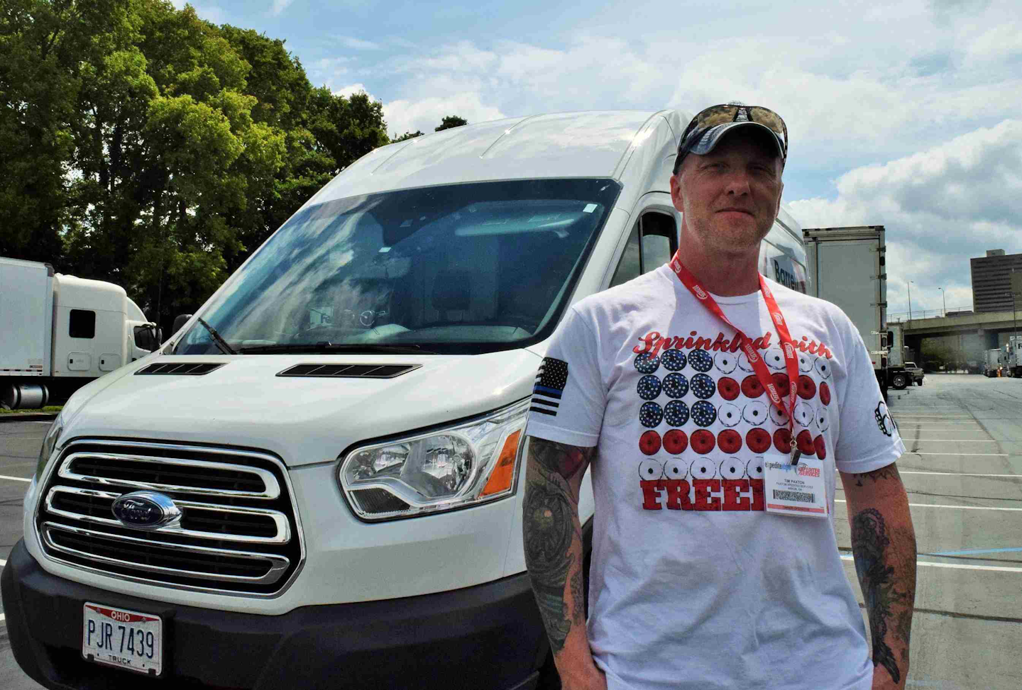 Cargo van owner-operator Paxton named Expediter of the Year | Overdrive
