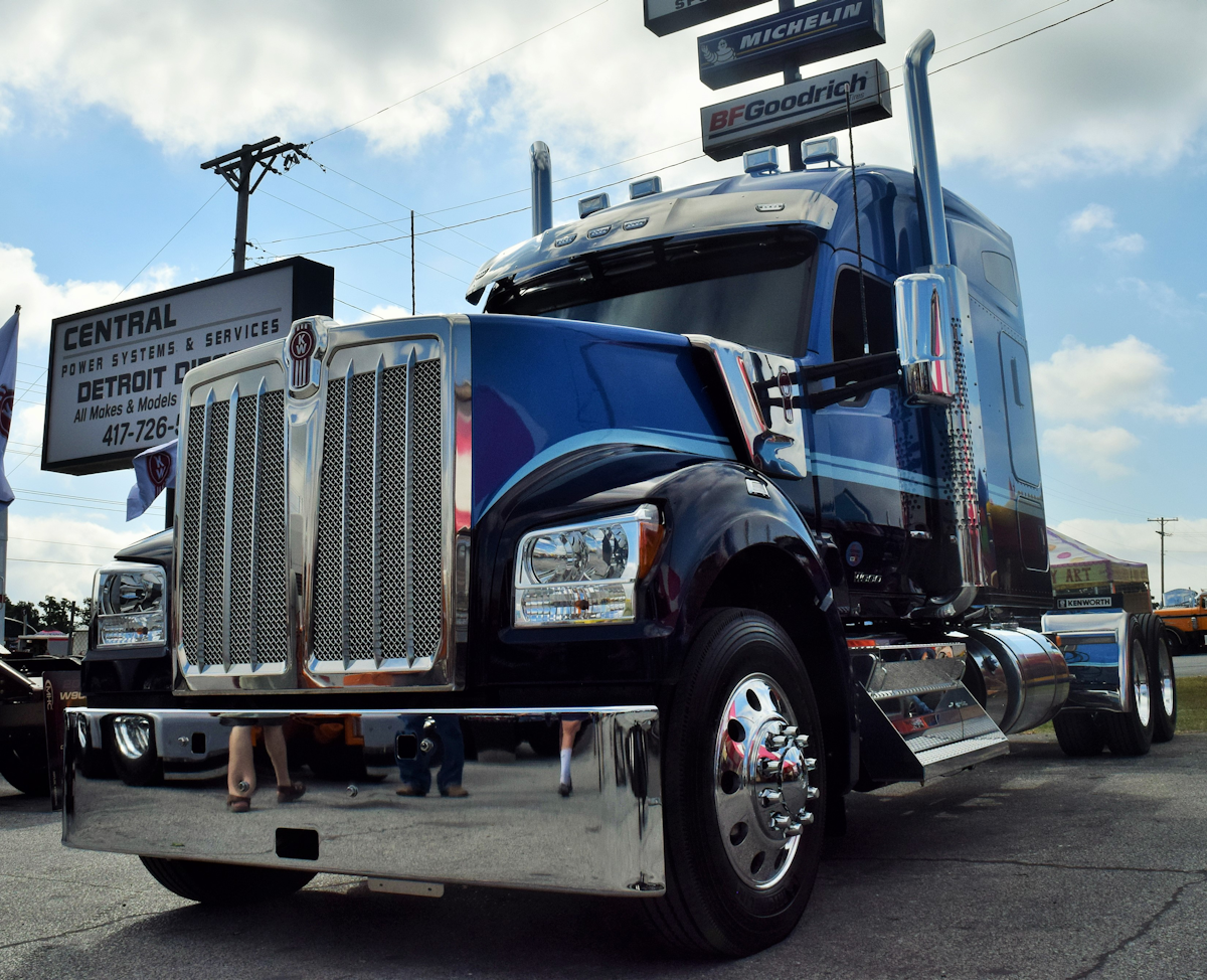 Get another look at the Kenworth W990 at GBATS | Overdrive