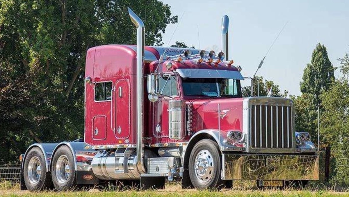 2000 peterbilt 389