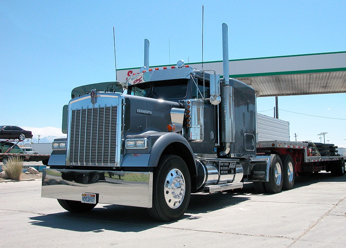 Scott Geertsen's 1985 Kenworth W900B | Overdrive