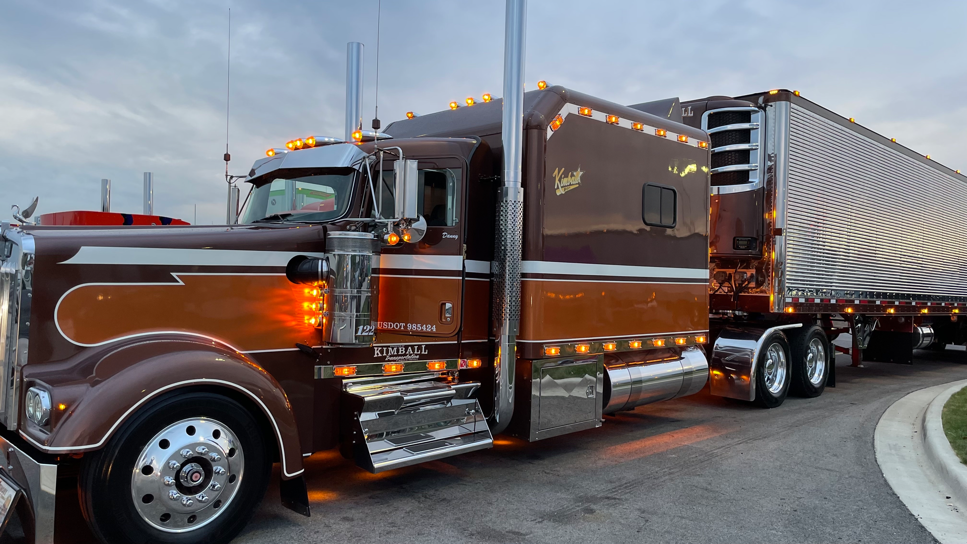 Rollin' Transport hauls in the hardware at SuperRigs | Overdrive
