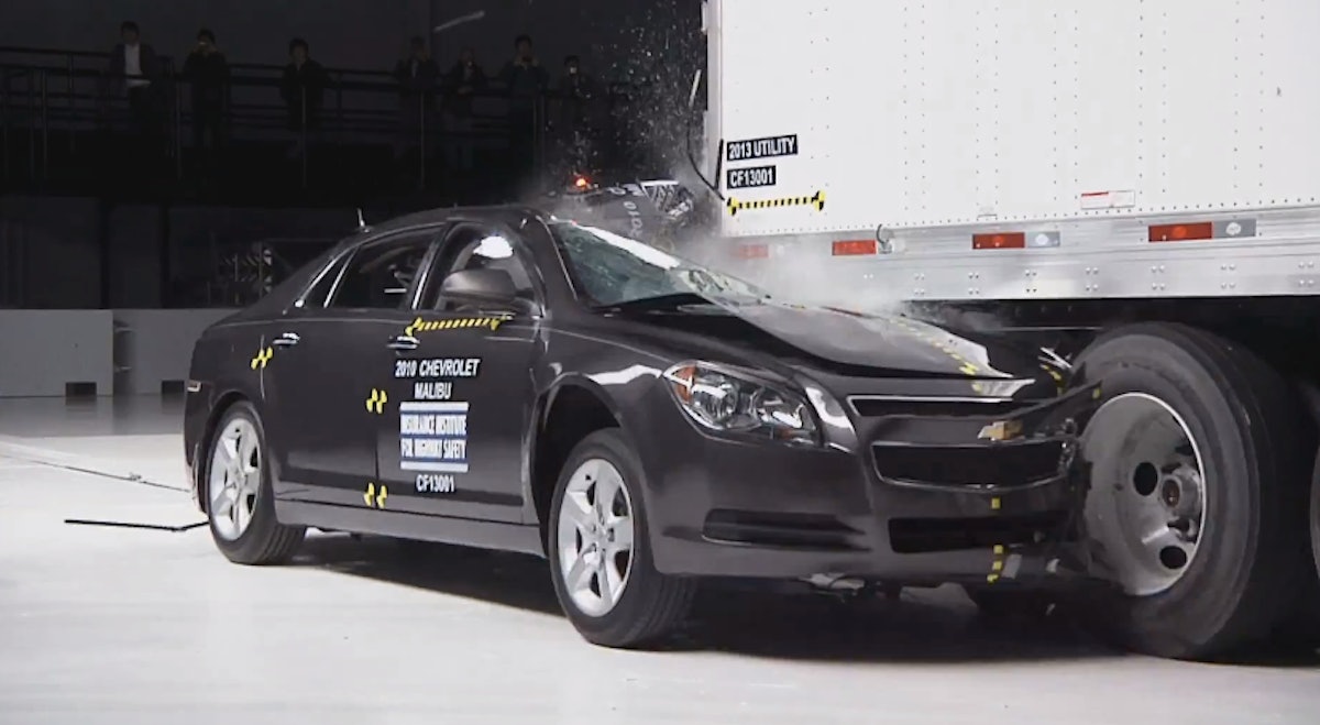 Rear impact guards added to annual DOT inspections | Overdrive