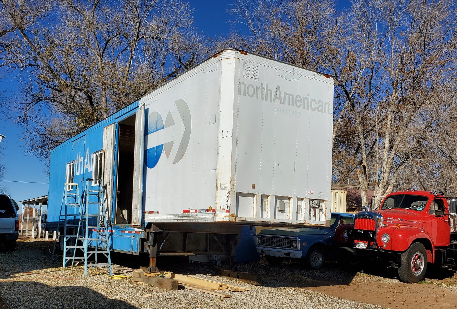 Classic Mack B61 helping revive longtime trucker ministry | Overdrive