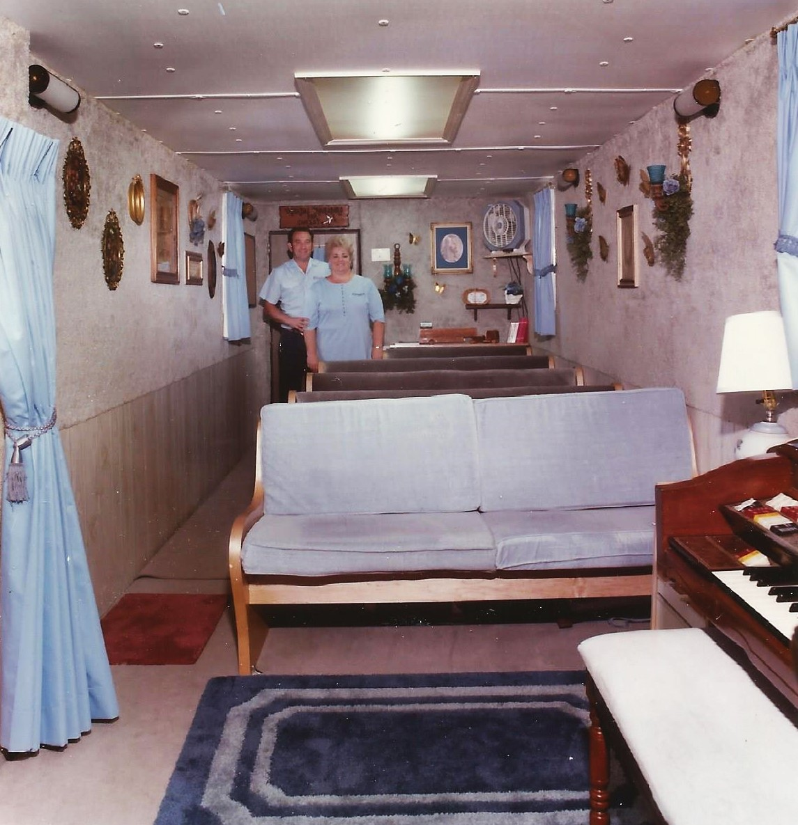 Classic Mack B61 helping revive longtime trucker ministry | Overdrive