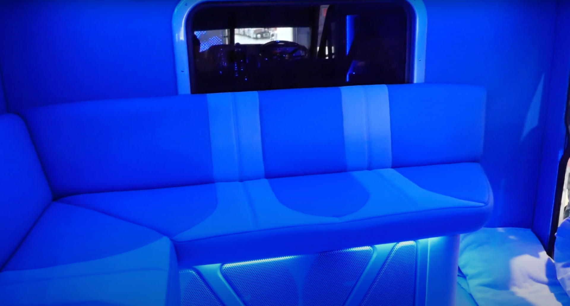 The 'Lot Rot' 2014 Peterbilt 389 of Massey Motor Freight | Overdrive