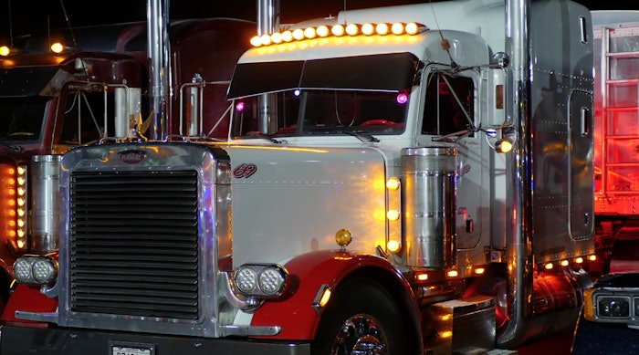 2000 peterbilt 389