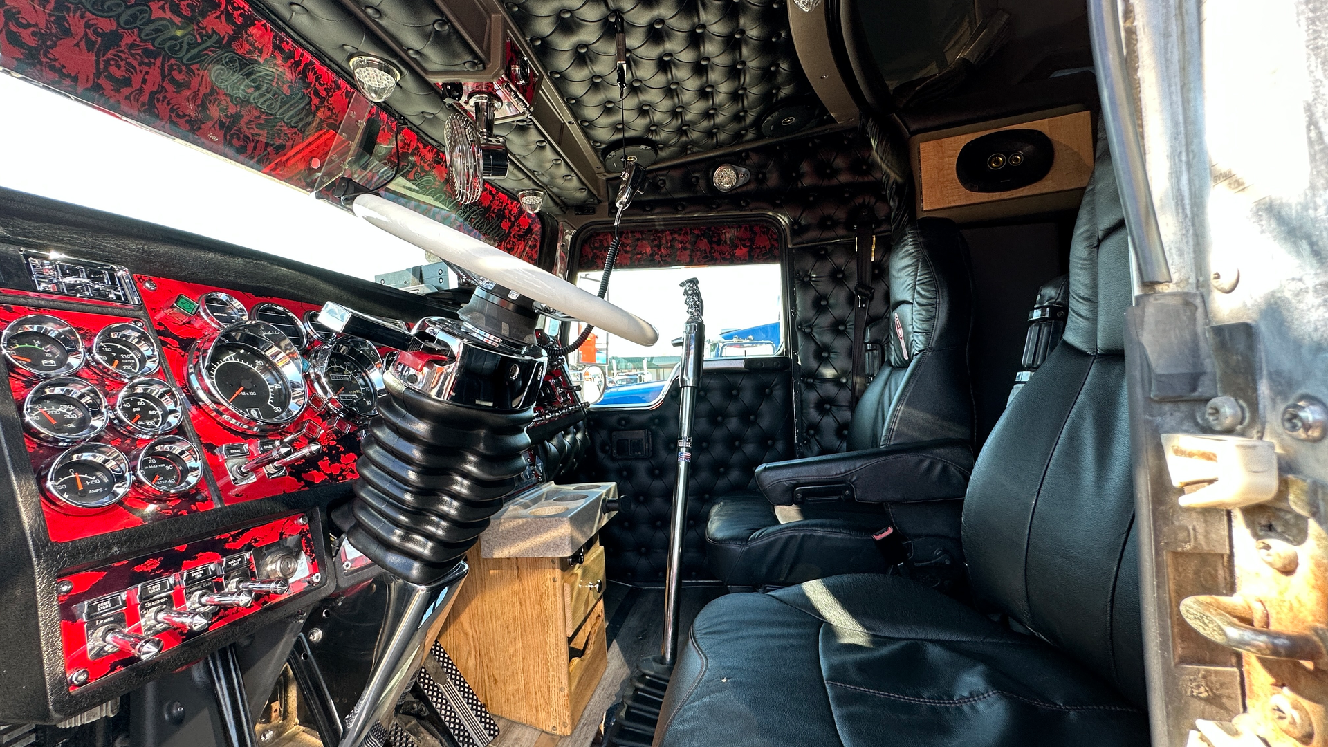 The 2000 Kenworth W900L of owner-operator Philip Rindelhardt | Overdrive