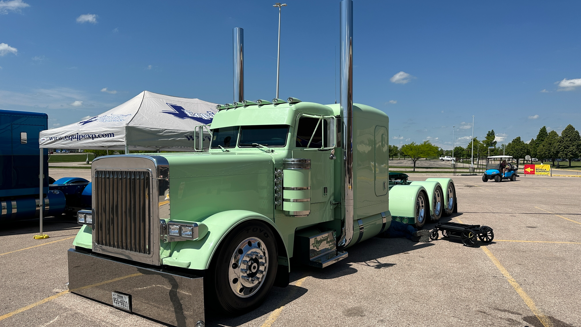 'Doc Holliday' 2007 Peterbilt 379 wins SuperRigs Best of Show | Overdrive
