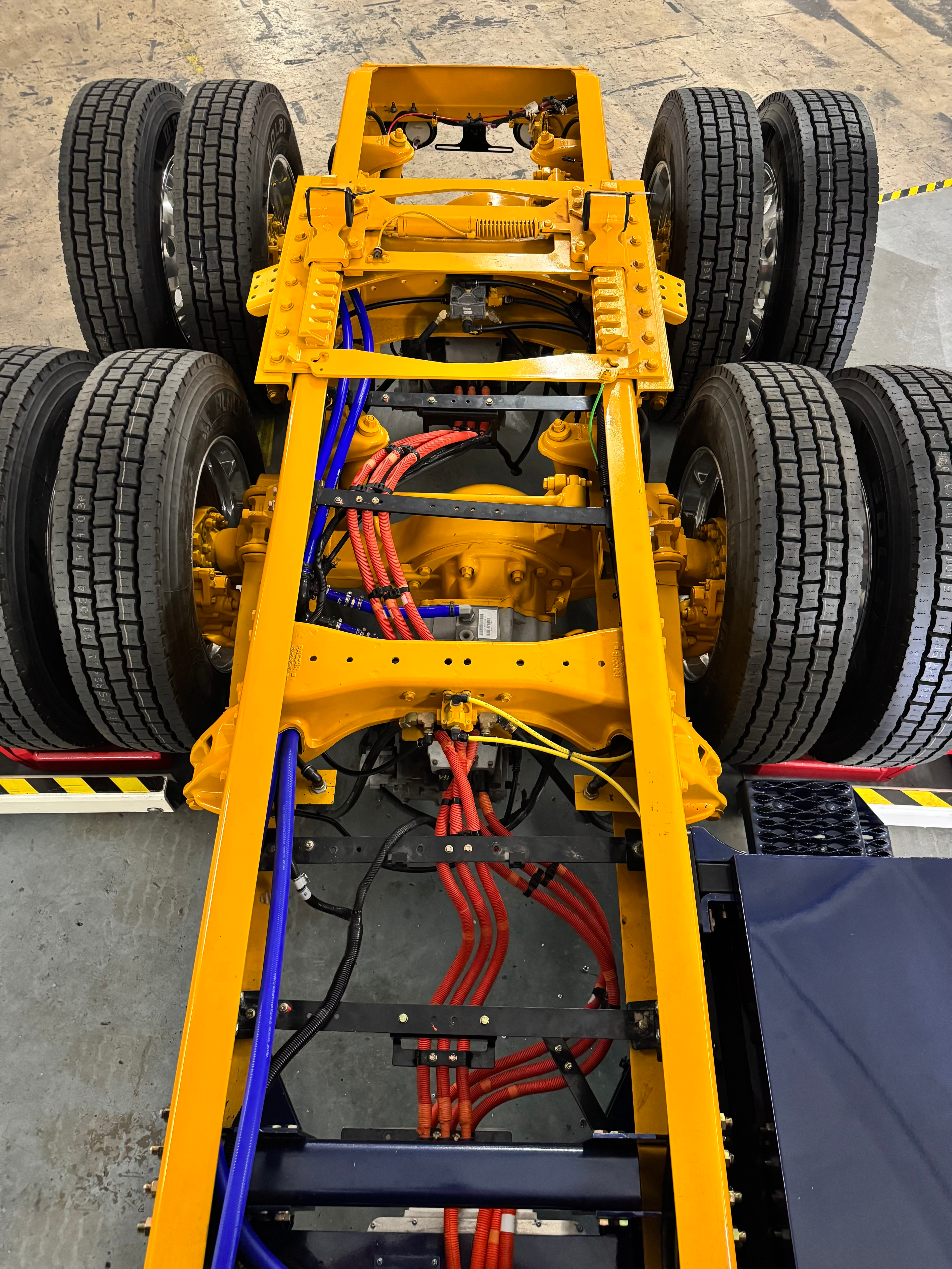 ReVolt to debut retrofit diesel-electric hybrid Peterbilt 379 | Overdrive