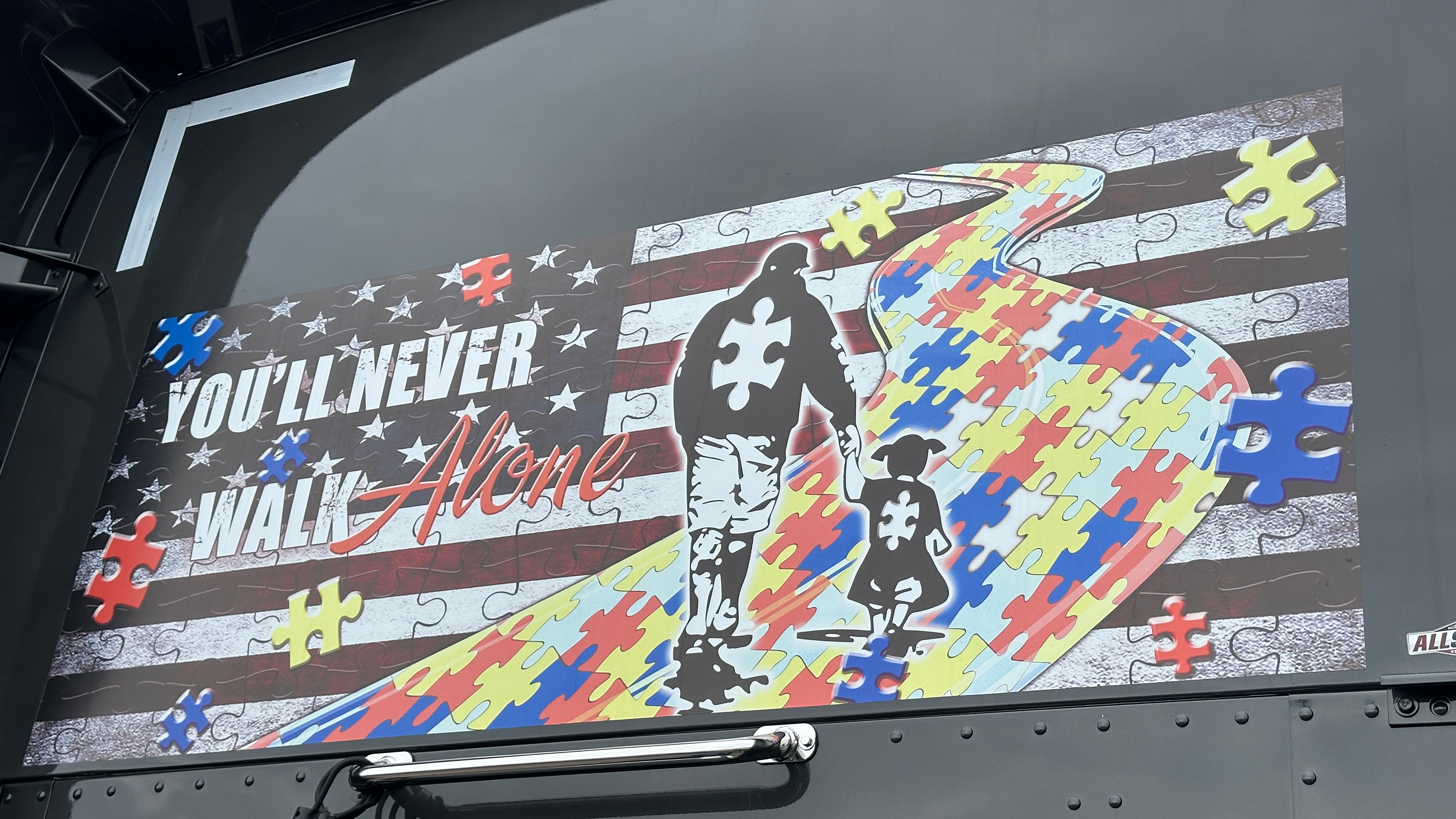 Joseph Phelps' custom autism-awareness 2022 Kenworth T680 | Overdrive
