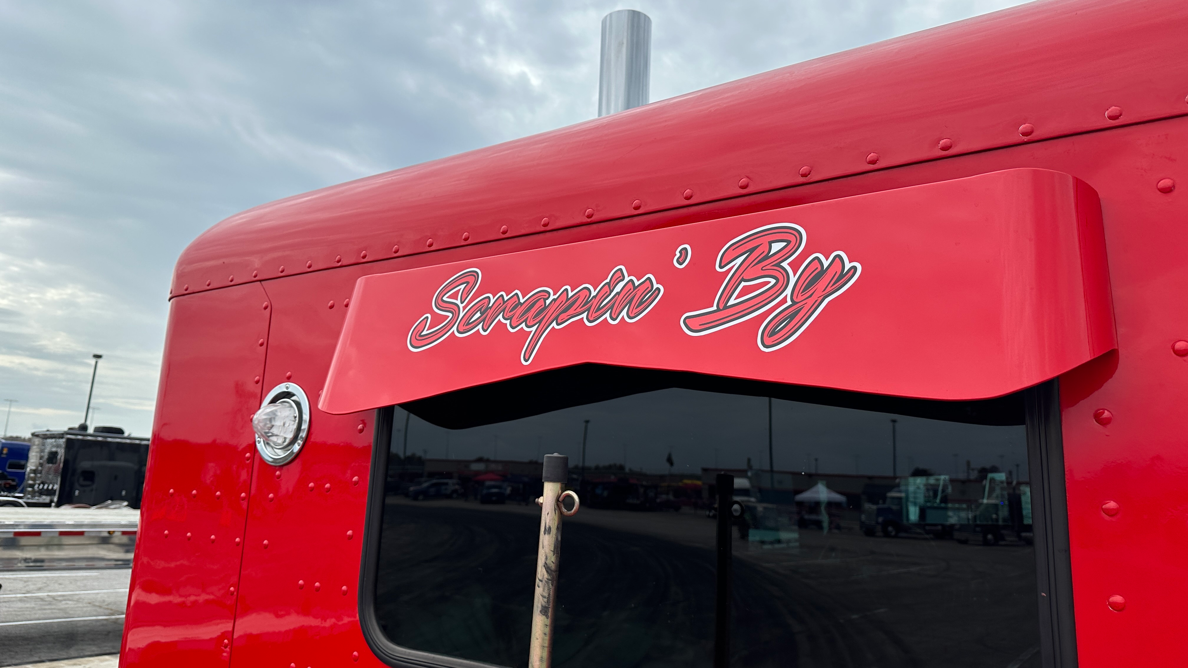 Kenny Ziglar's 2007 Peterbilt 379 doing more than 'Scrapin' By' | Overdrive