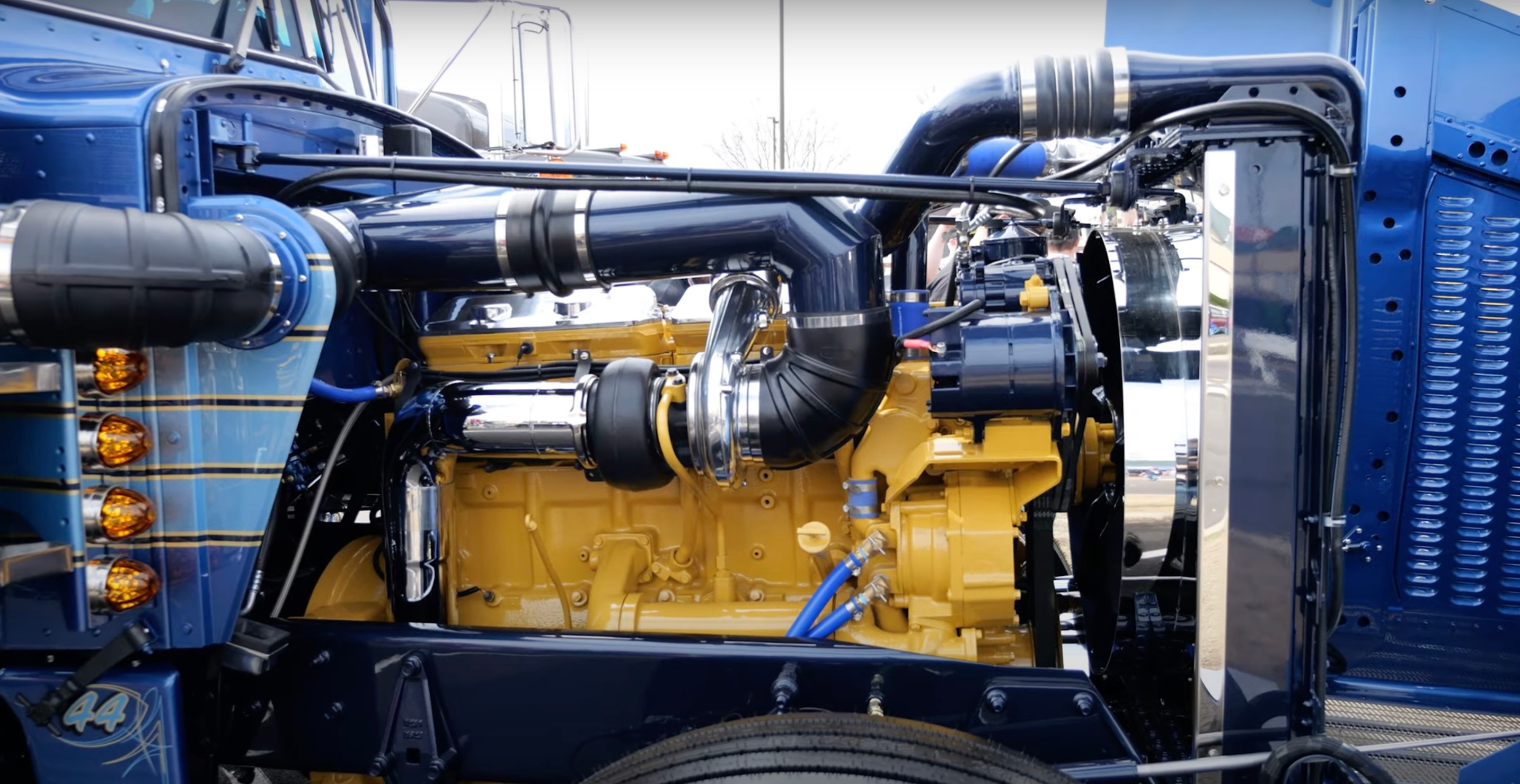 MATS Build-Off: Davis Brothers revise Bossman's '87 Peterbilt 359 ...