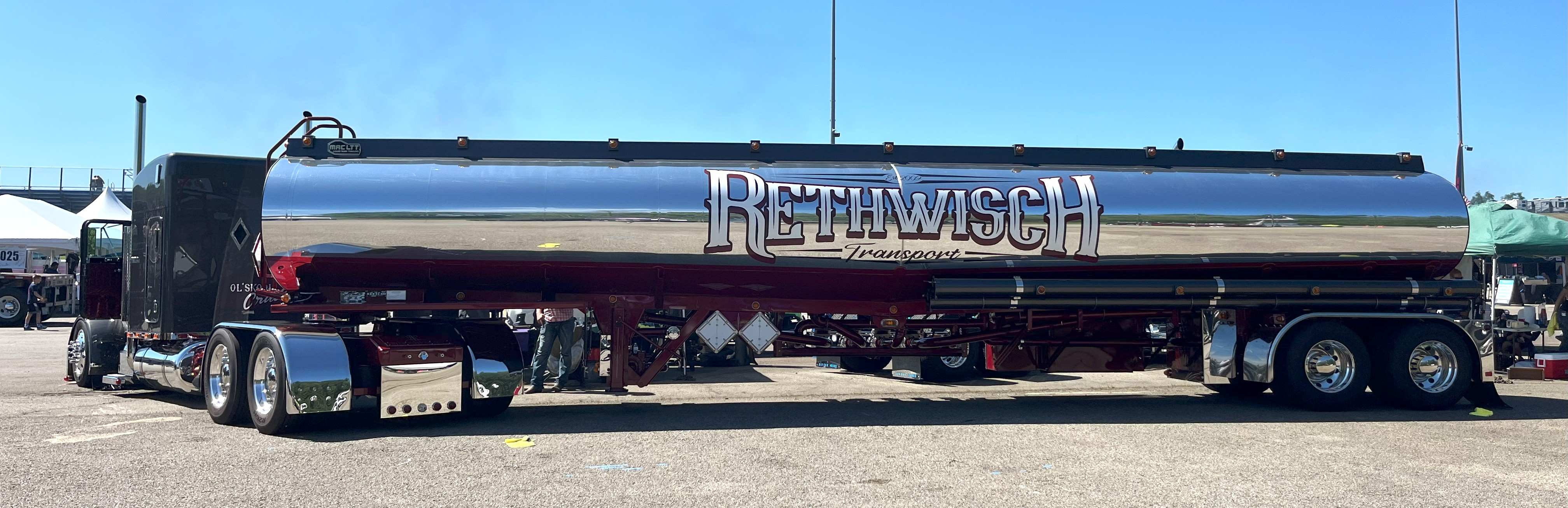 Ol' School Cruisin': Luke Rethwisch's restored Pete 359 wins big at ...