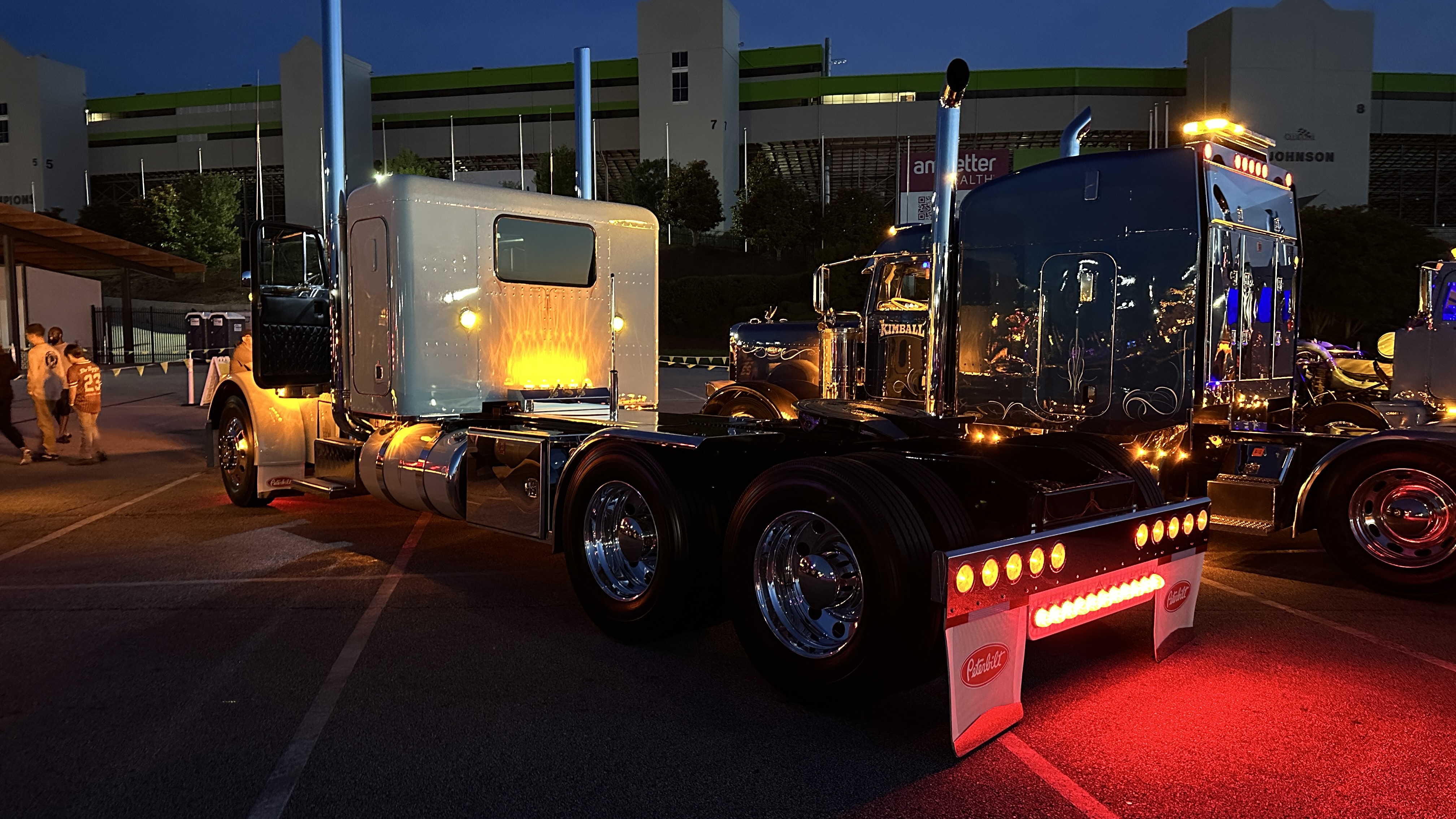 Kimball Transportation's 1990 Pete 379's five minutes of fame | Overdrive
