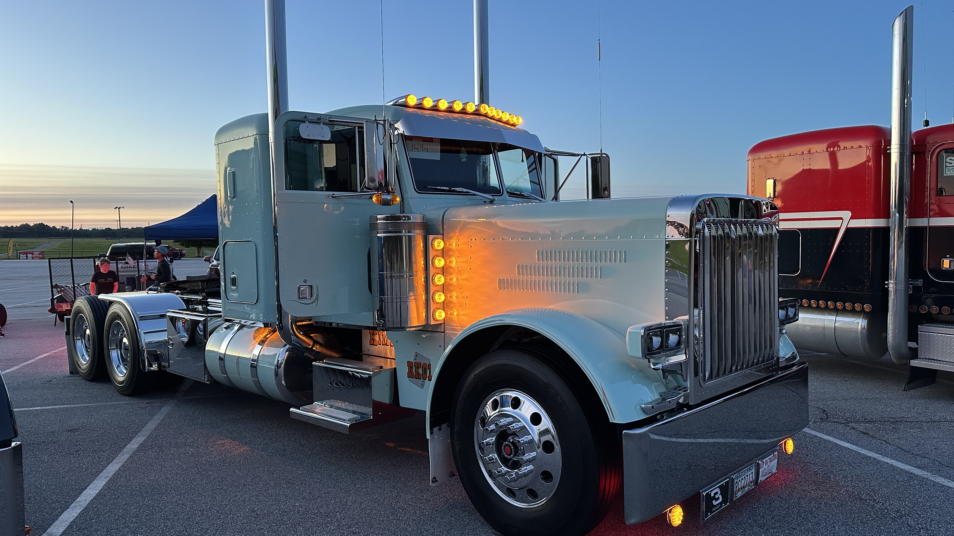 Kimball Transportation's 1990 Pete 379's five minutes of fame | Overdrive