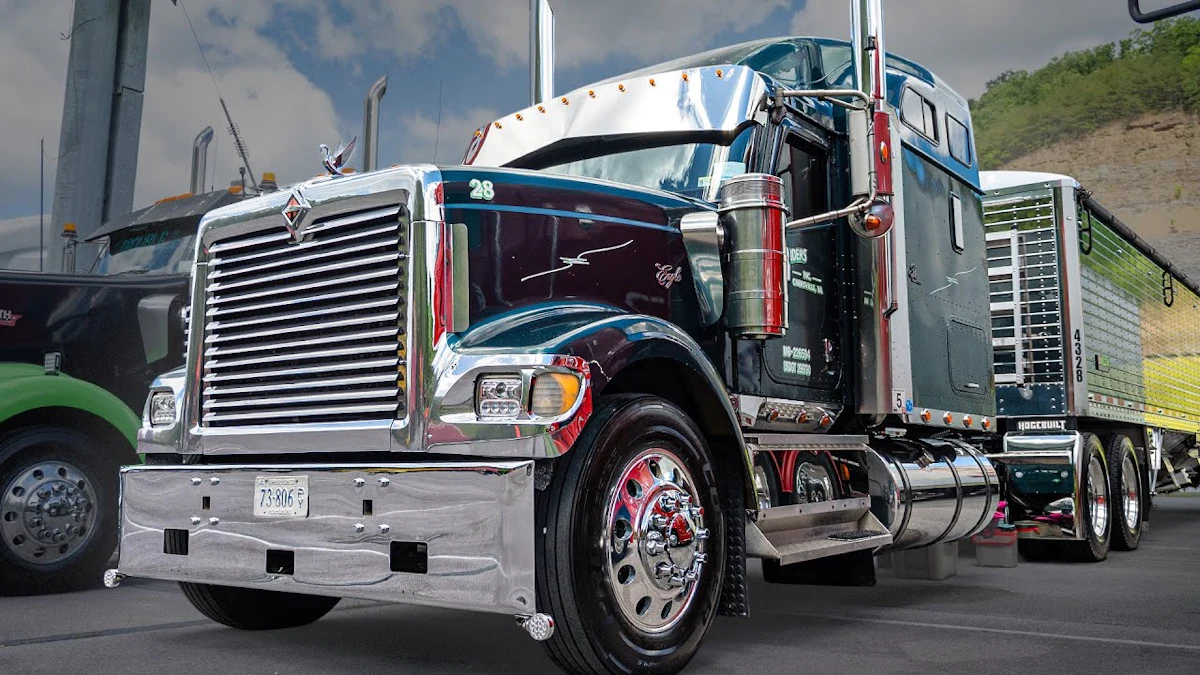 'Talk of the Town': Owner-operator's rebuilt 2000 International 9900i ...