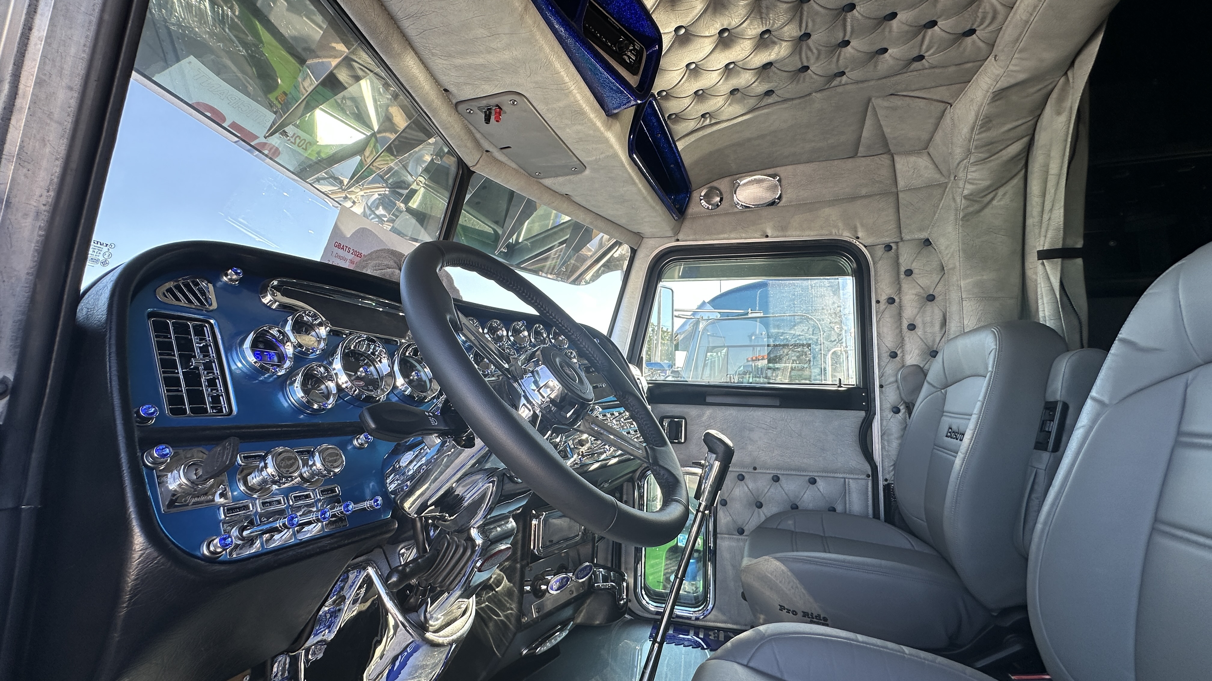 Arkansas-based Jerry Whittmore's 2005 Peterbilt 379X a 'labor of love ...